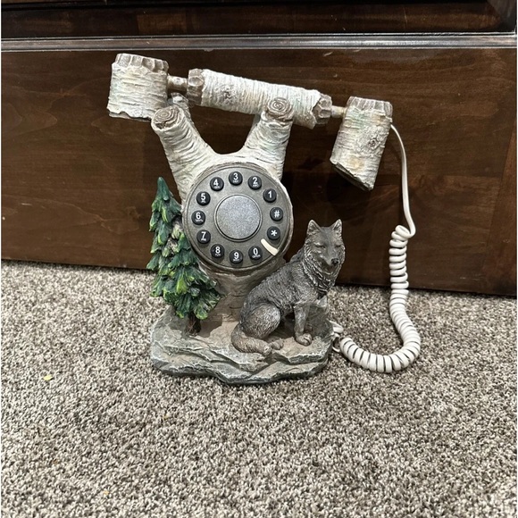 Vintage | Other | Vintage Wolf Novelty Telephone Sculpture Art ...